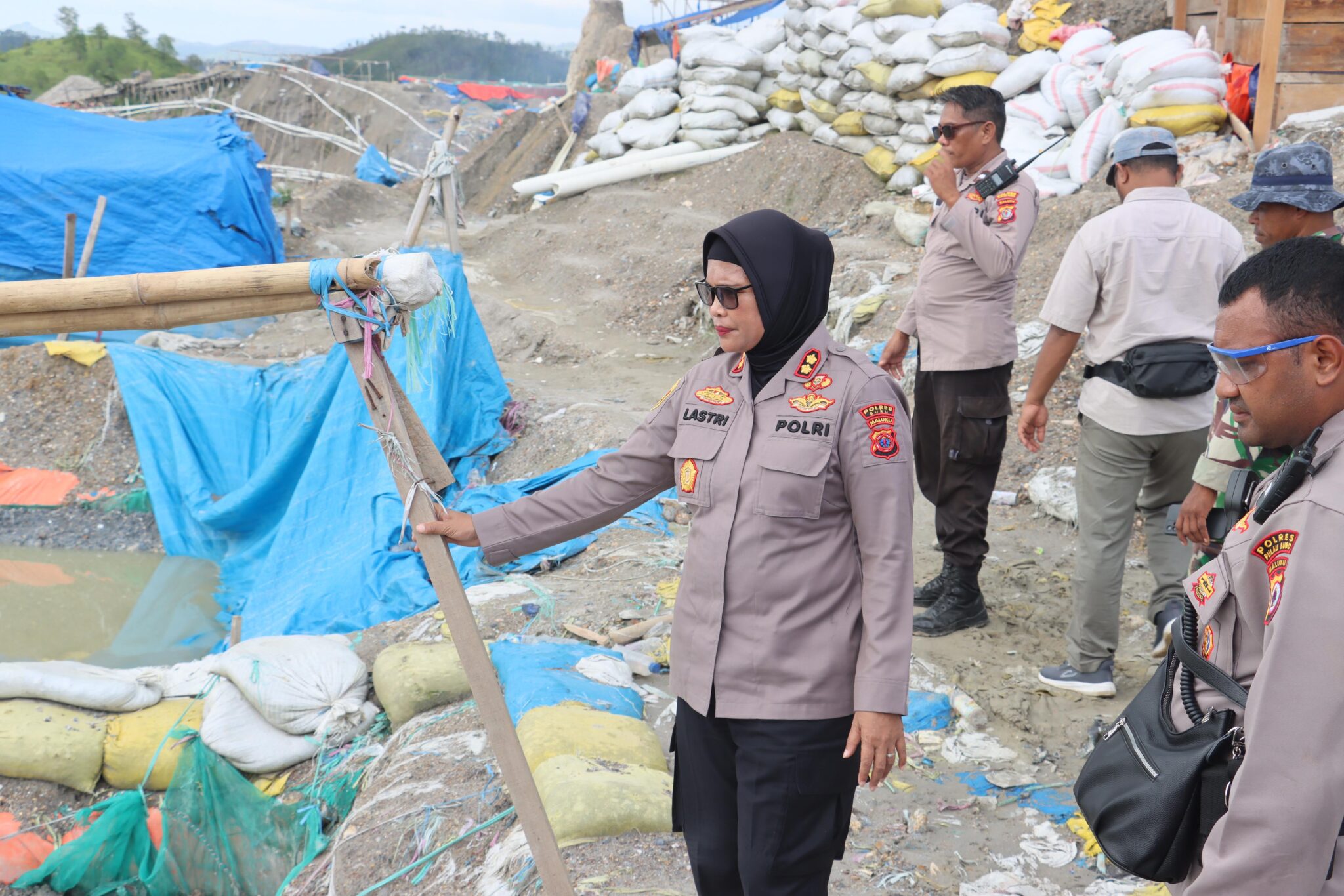 Kawasan Gunung Botak Ditertibkan, Kapolres: Polisi Lakukan Pendekatan ...